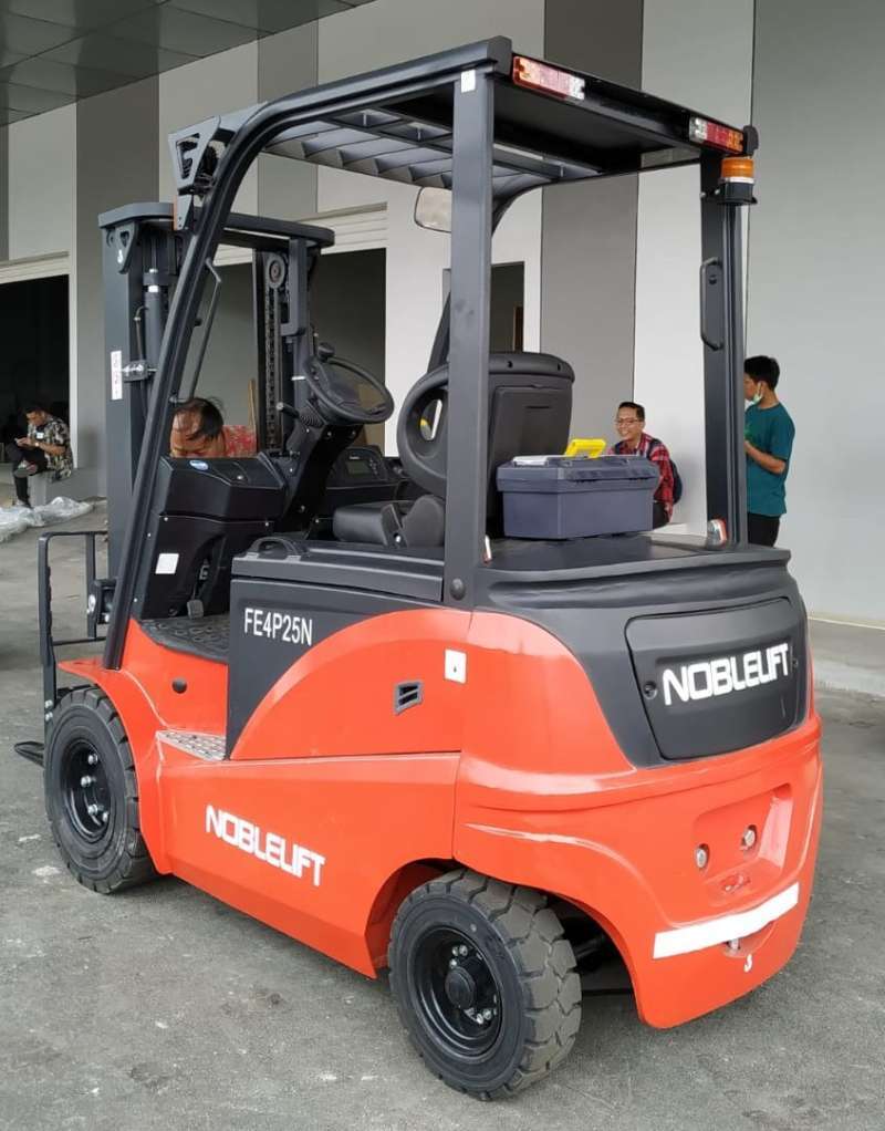 Forklift 2026 - Harga OTR, Promo Mei, Spesifikasi & Review
