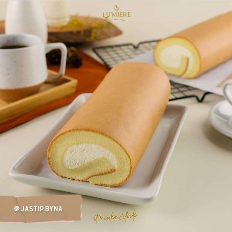 Jual Japanese Roll Lumiere | Kue Arti - Chocolate Di Seller Jastipbyna ...