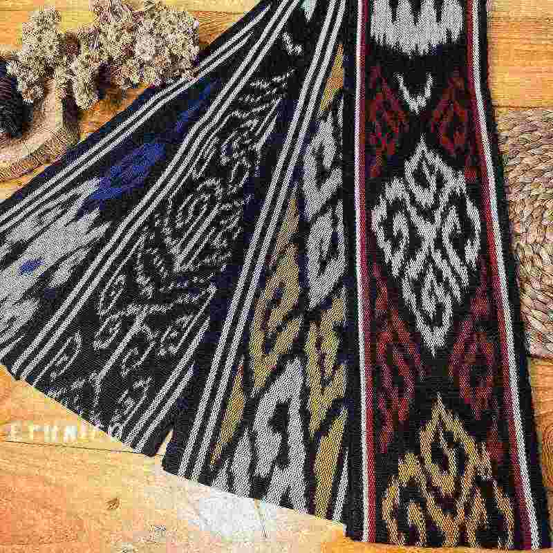 Jual Syal Tenun Kasar Selendang Motif Etnik - Stk12 Di Seller Ethni.co ...