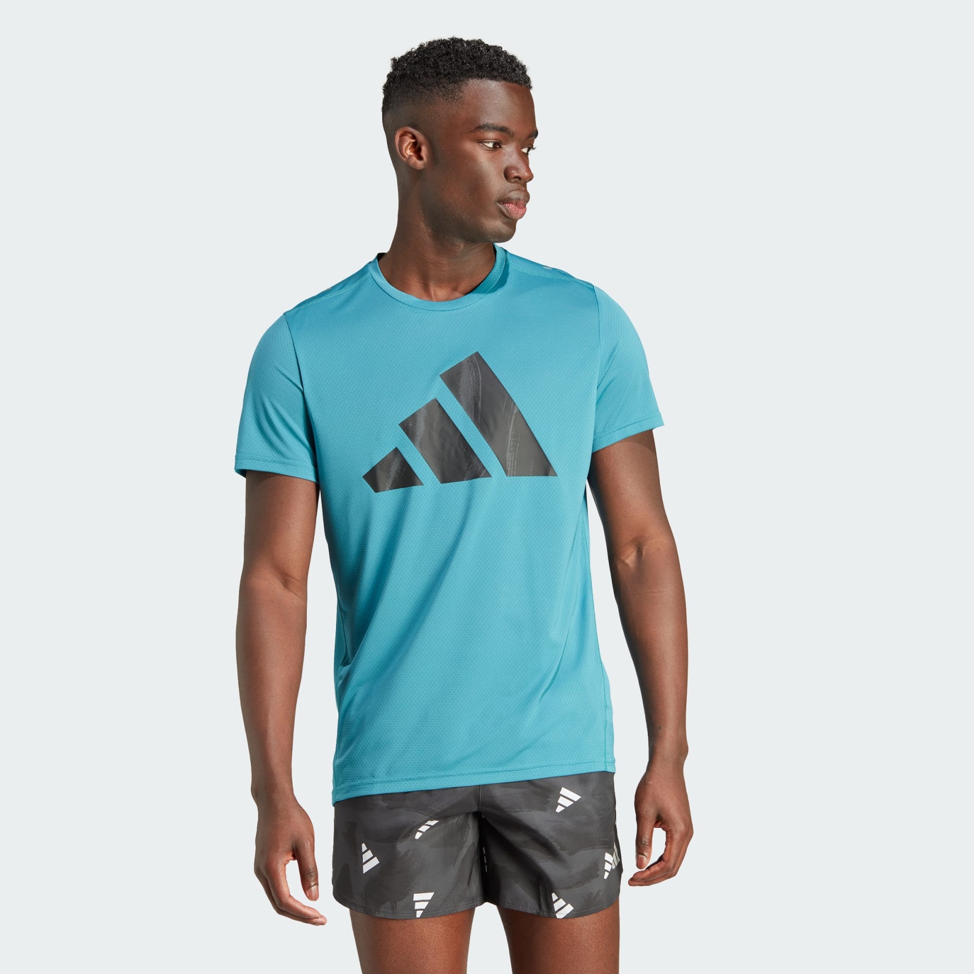 Promo adidas Men Running T shirt Brand Love Baju Lari Pria il2204 Diskon 50 Di Seller adidas Sports Official Store Gudang Blibli Blibli