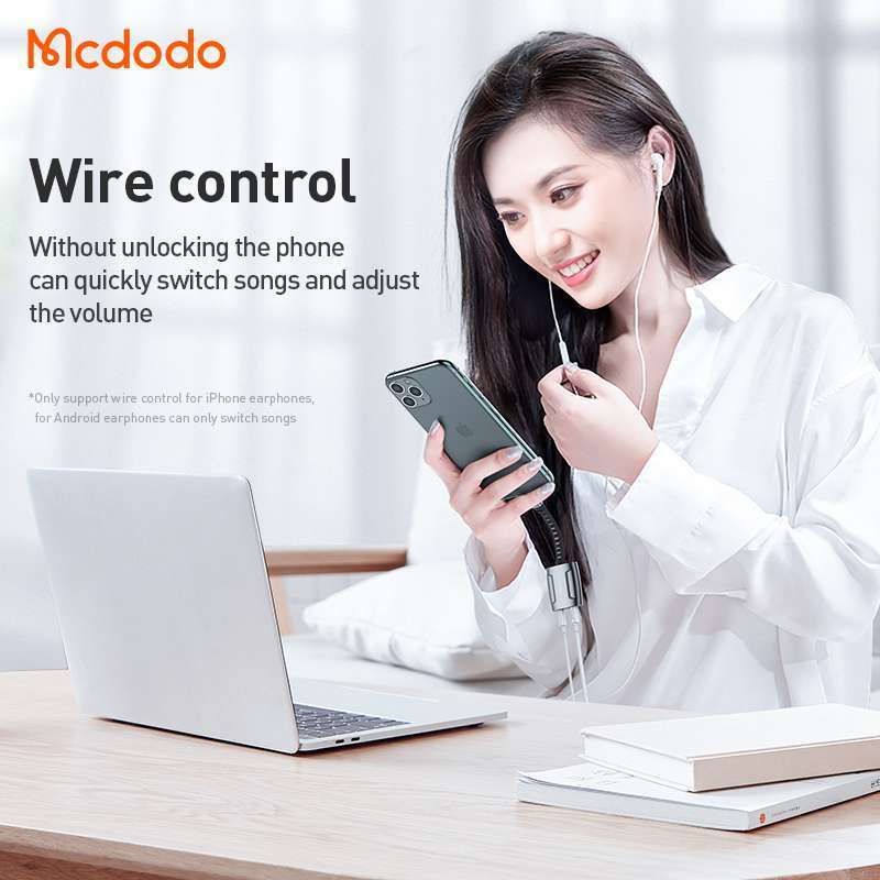 Jual Mcdodo Converter Splitter For iPhone Lightning Ke Jack 3.5mm ...