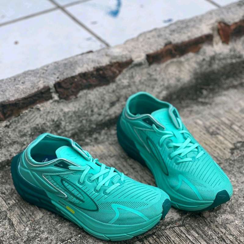 Promo Sepatu Lari Running Shoes 910 Nineten Hiroshi New 2024 Diskon 20% ...