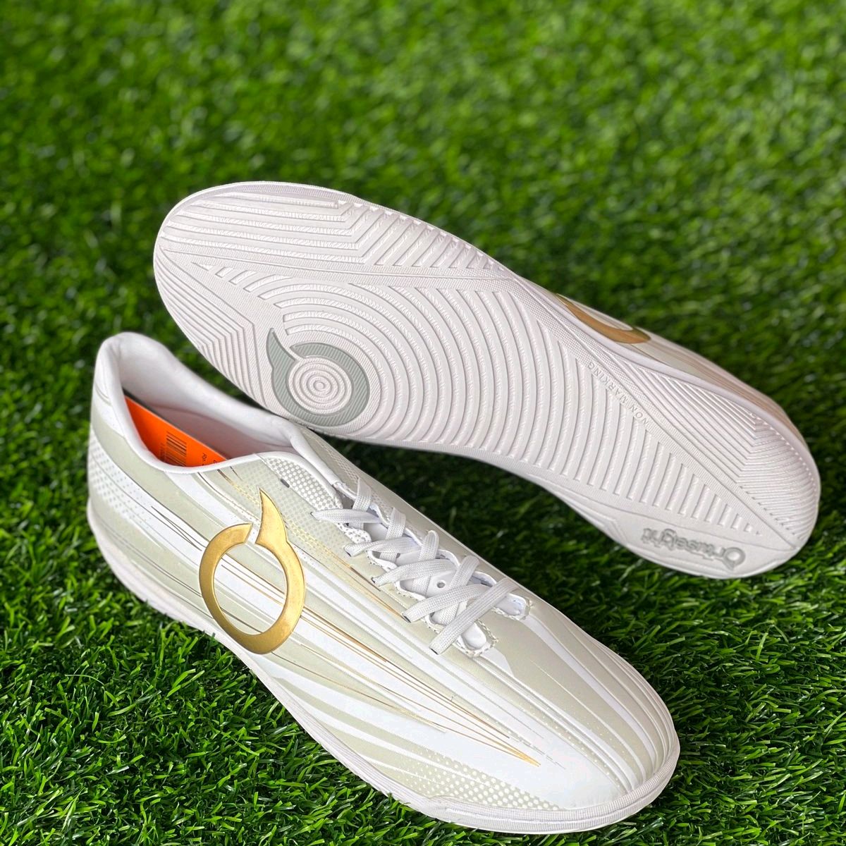 Promo SEPATU FUTSAL ORTUSEIGHT RAVEN V2 IN NEW ORTUS EIGHT - AIRFORCE ...