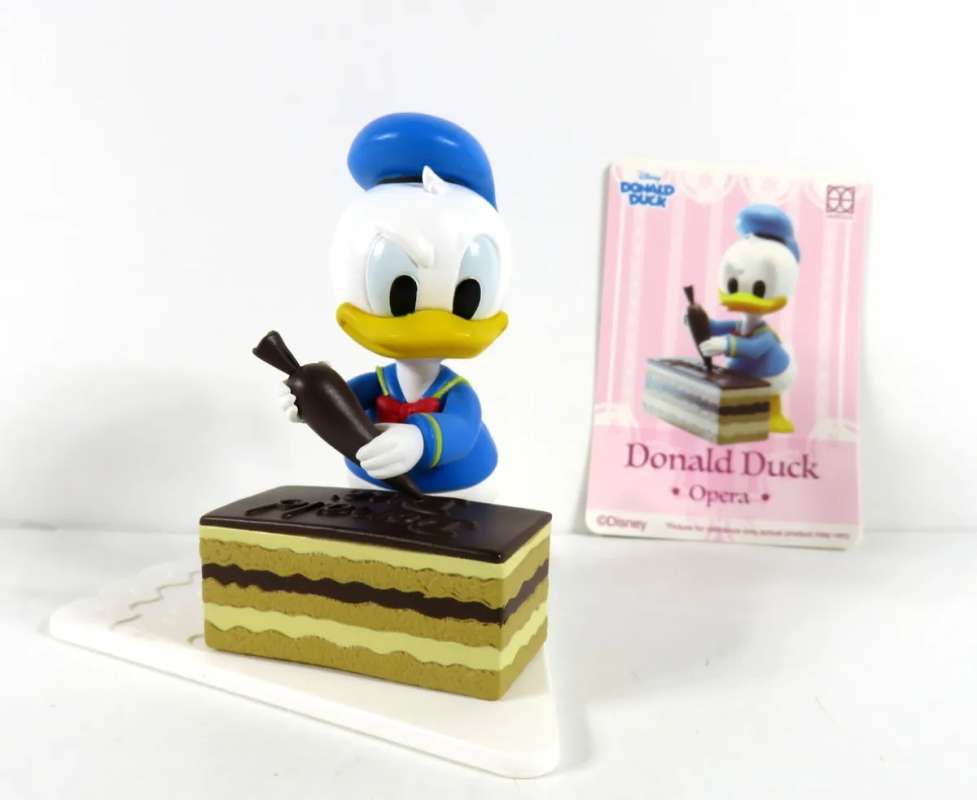 Jual Herocross Donald Duck Patisserie Opera Di Seller Monopolis Board ...
