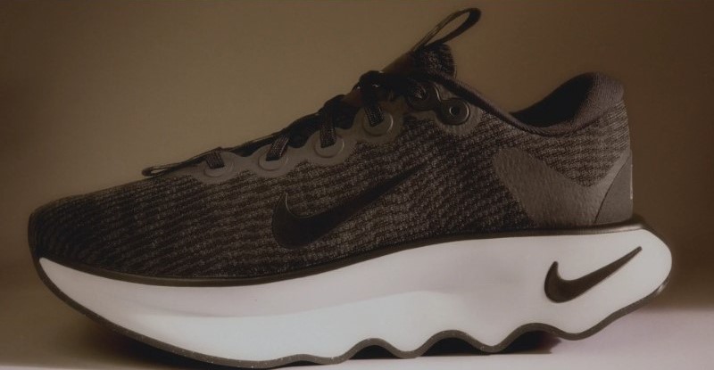 Promo Nike Men Training Motiva Sepatu Fitness Pria [dv1237-001] - Black ...