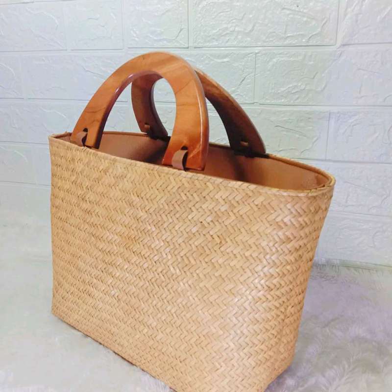 Jual Tas Anyaman Pandan Handle Kayu/tas Etnik/tas Estetik Wanita/hand ...