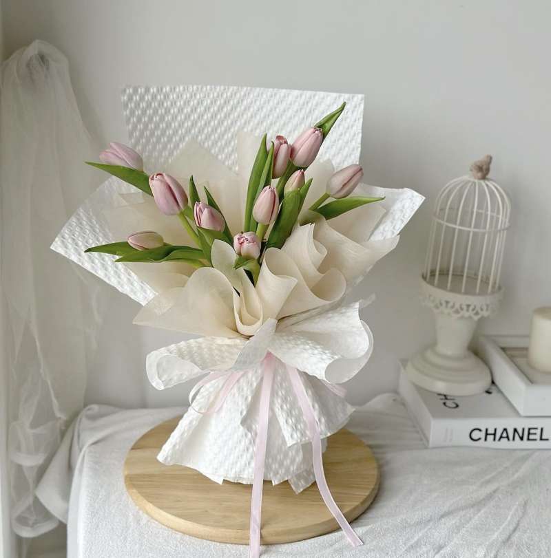 Jual Tulip Bouquet Impor / Buket Bunga Artificial / Graduation Bouquet ...