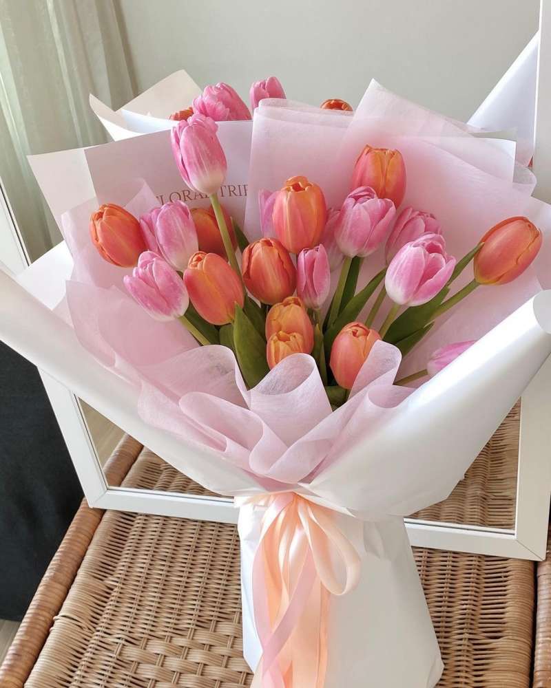 Jual Tulip Bouquet Impor / Buket Bunga Artificial / Graduation Bouquet ...