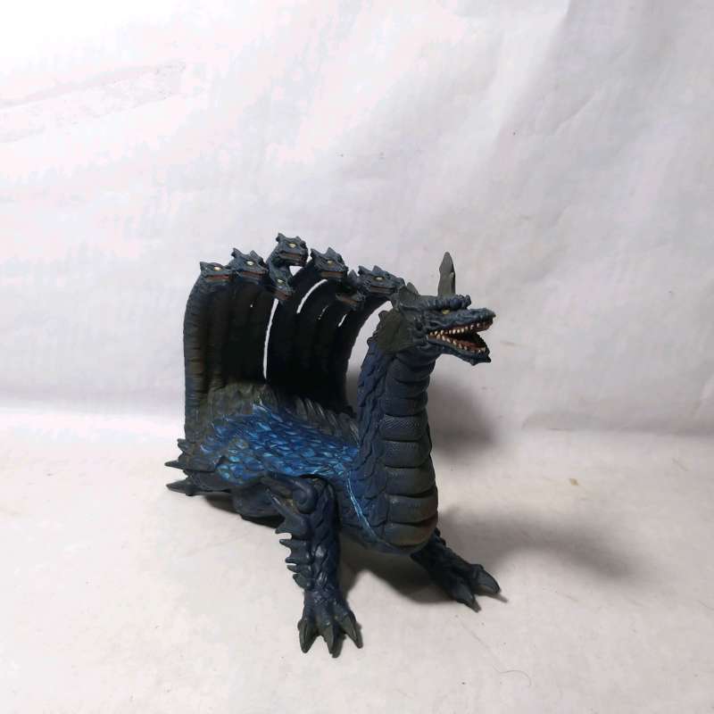 Jual Monster Naga 8 Head Giant Hydra Dragon Wyvern Kaiju Bandai 1998 ...