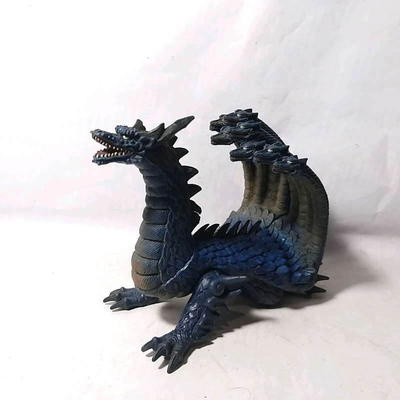 Jual Monster Naga 8 Head Giant Hydra Dragon Wyvern Kaiju Bandai 1998 ...