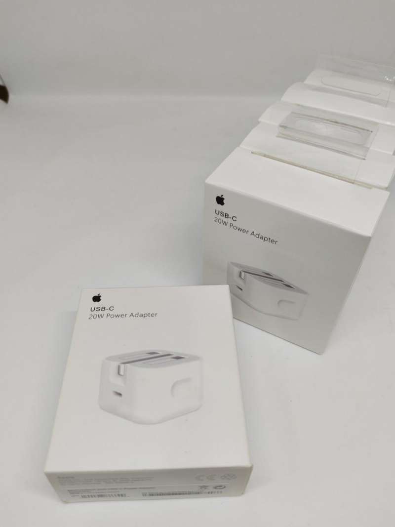 Jual CHARGER CAS IP 20 WATT SEGEL RESMI FAST CHARGING 100% ORI KAKI 3 C ...