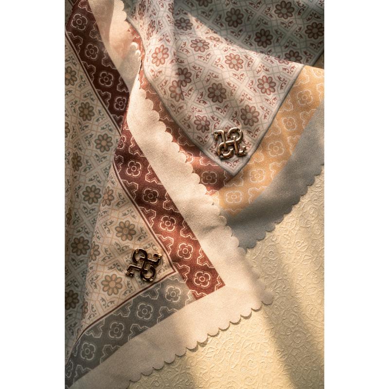 Jual Heaven Lights Saiba Scarf - Burgundy Di Seller Heaven Lights By ...