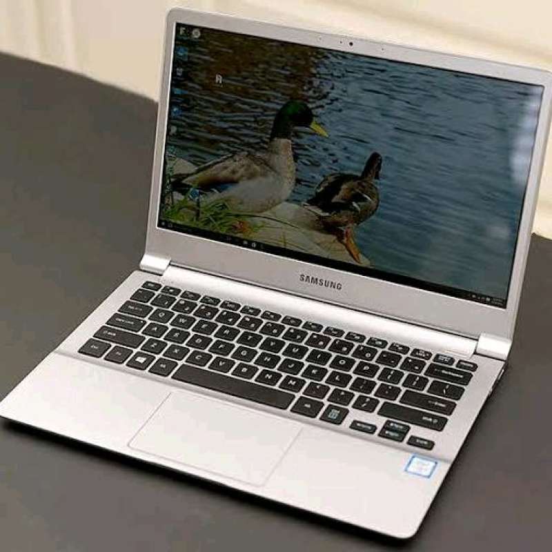 Jual Samsung Slim Laptop 900x - Core I7 5th 8/128 Di Seller Adara Cell ...