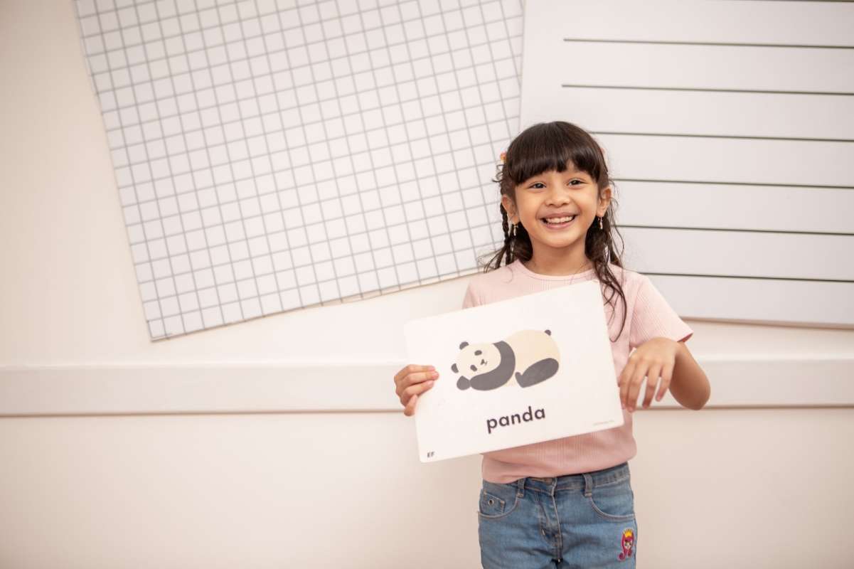 Promo Ef Cilegon - Small Stars Diskon 6% Di Seller English First ...