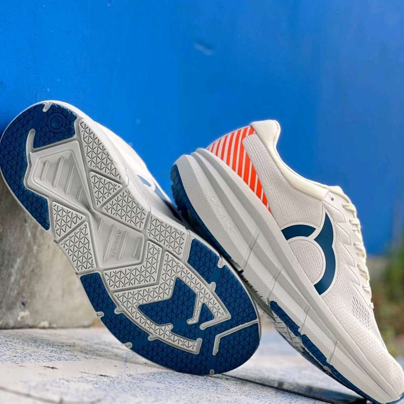 Jual Sepatu Running Ortuseight Hyperfuse 1.4 Ortus New 4 Warna Di ...