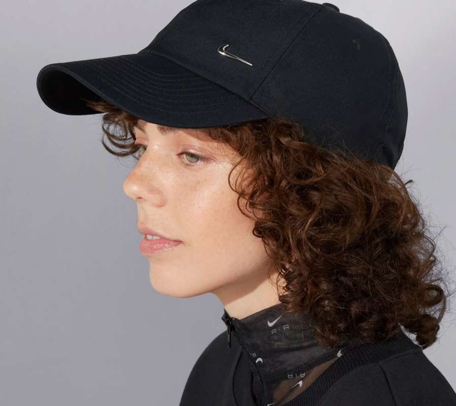 Jual Nike Dri-fit Club Unstructured Metal Swoosh Cap Black Fb5372-010 ...