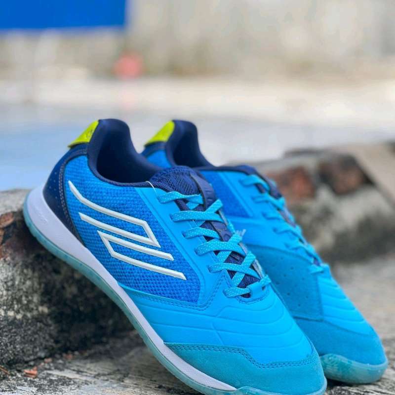 Promo Sepatu Futsal Mills Voltasala Vista Flame Albagir New - 42 Wht ...