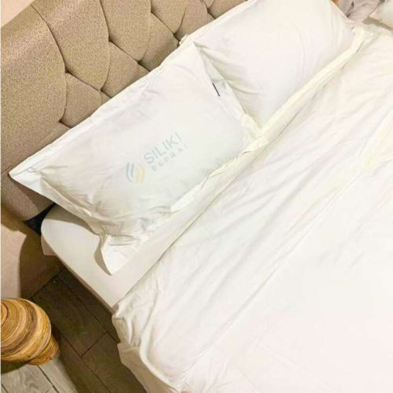 Bed Cover Hotel Katun 🔥 Harga Terbaru Desember 2025