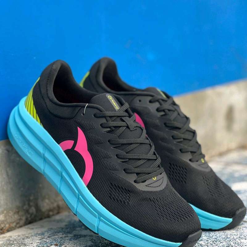 Promo Sepatu Running Ortuseight Hyperfuse 1.4 Ortus - 42 Peach White ...