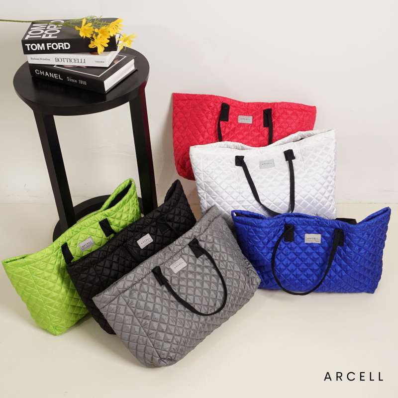 Promo Arcell - Pom Quilting Bag L Tas Shoulder Wanita Diskon 5% Di ...