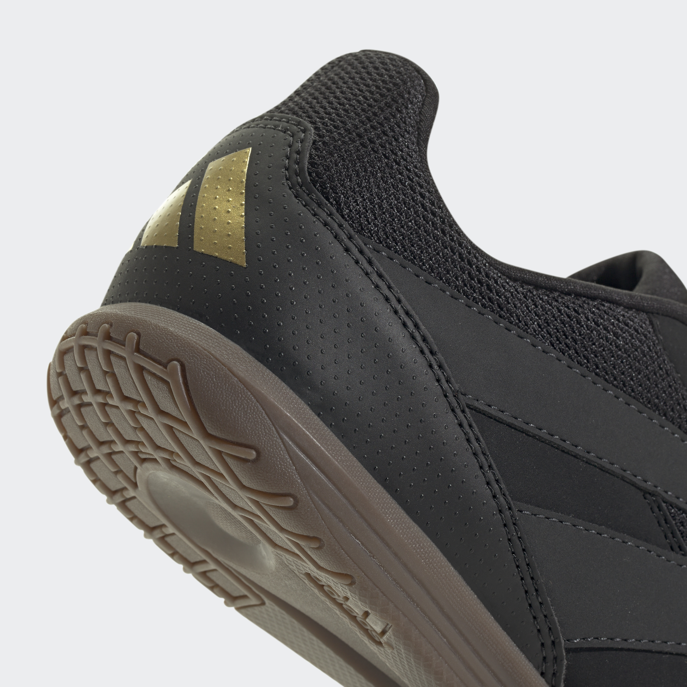 Promo adidas Unisex Football/soccer Predator Club Indoor Sala Boots ...