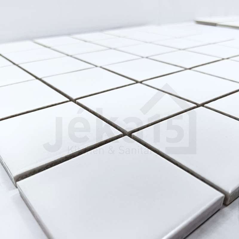 Jual Cove Shikaku Med Chip Mosaic Tile | Keramik Dinding Kamar Mandi ...