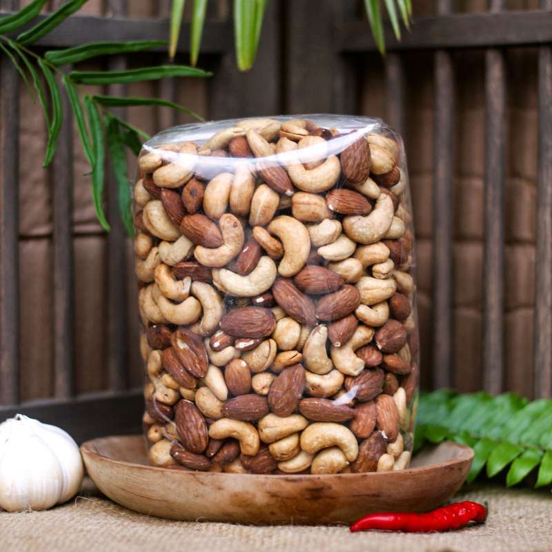 Jual Mix Nut Almond Kacang Mete Khas Wonogiri - 250 Gr Di Seller ...