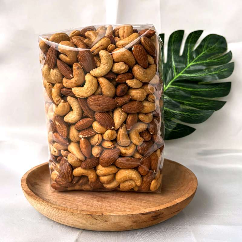 Jual Mix Nut Almond Kacang Mete Khas Wonogiri - 250 Gr Di Seller ...