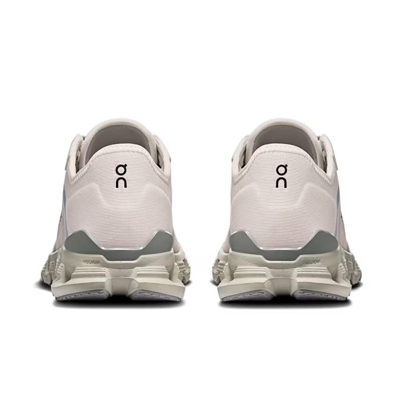 Jual On Running Women Shoes Cloud X 4 Ad Sepatu Lari Wanita ...