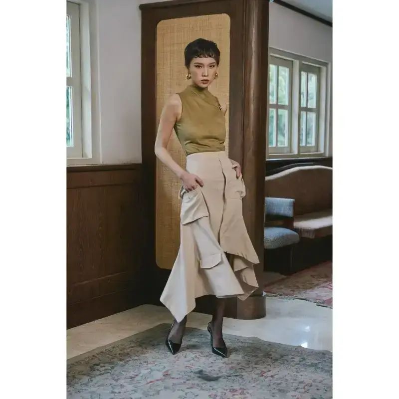 Jual Anain - Elara Suede Top Khaki Di Seller Anain Flagship Store ...