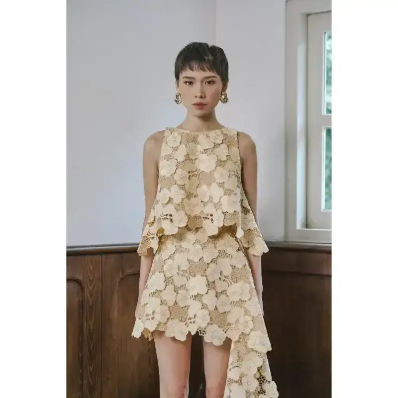 Jual Anain - Isola Lace Top Butter Yellow Di Seller Anain Flagship ...