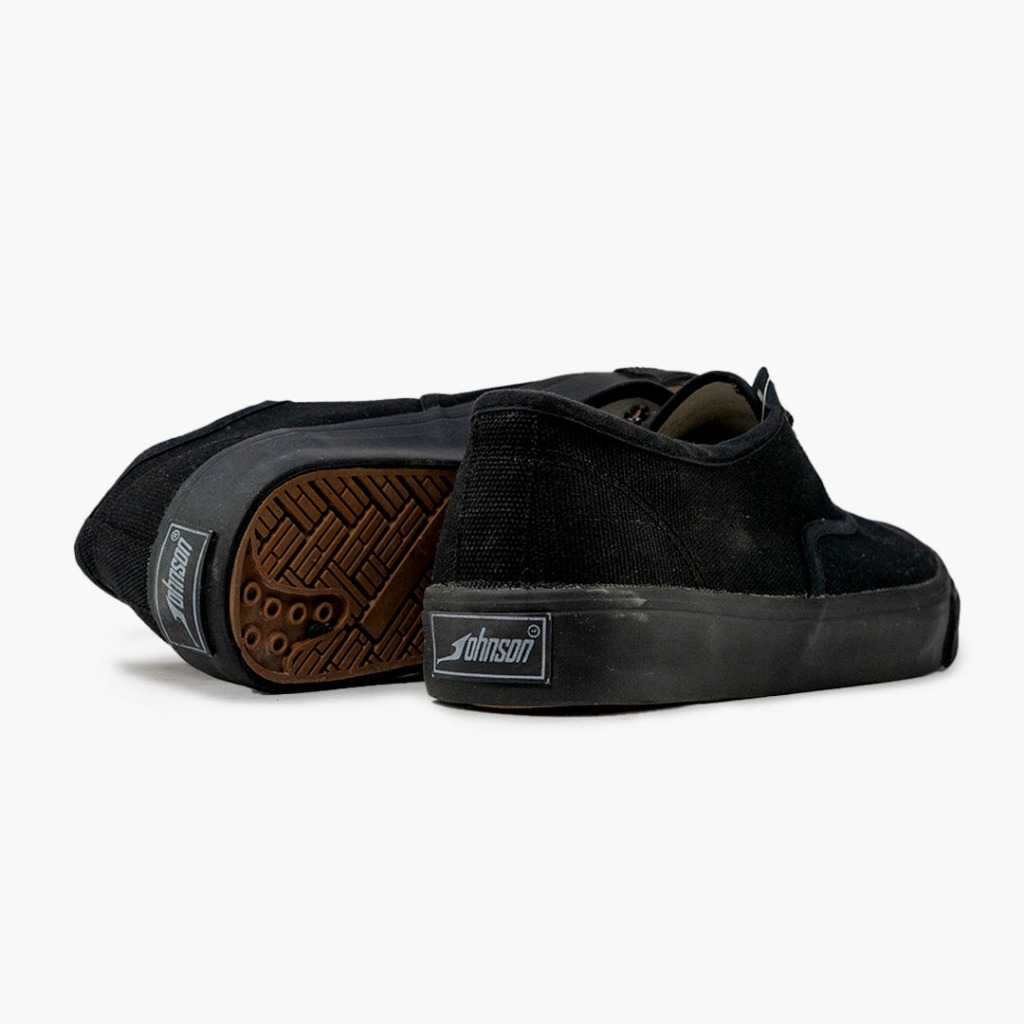 Jual Sepatu Johnson Astro Lowcut (LC) Black - 40 di Seller Johnson ...