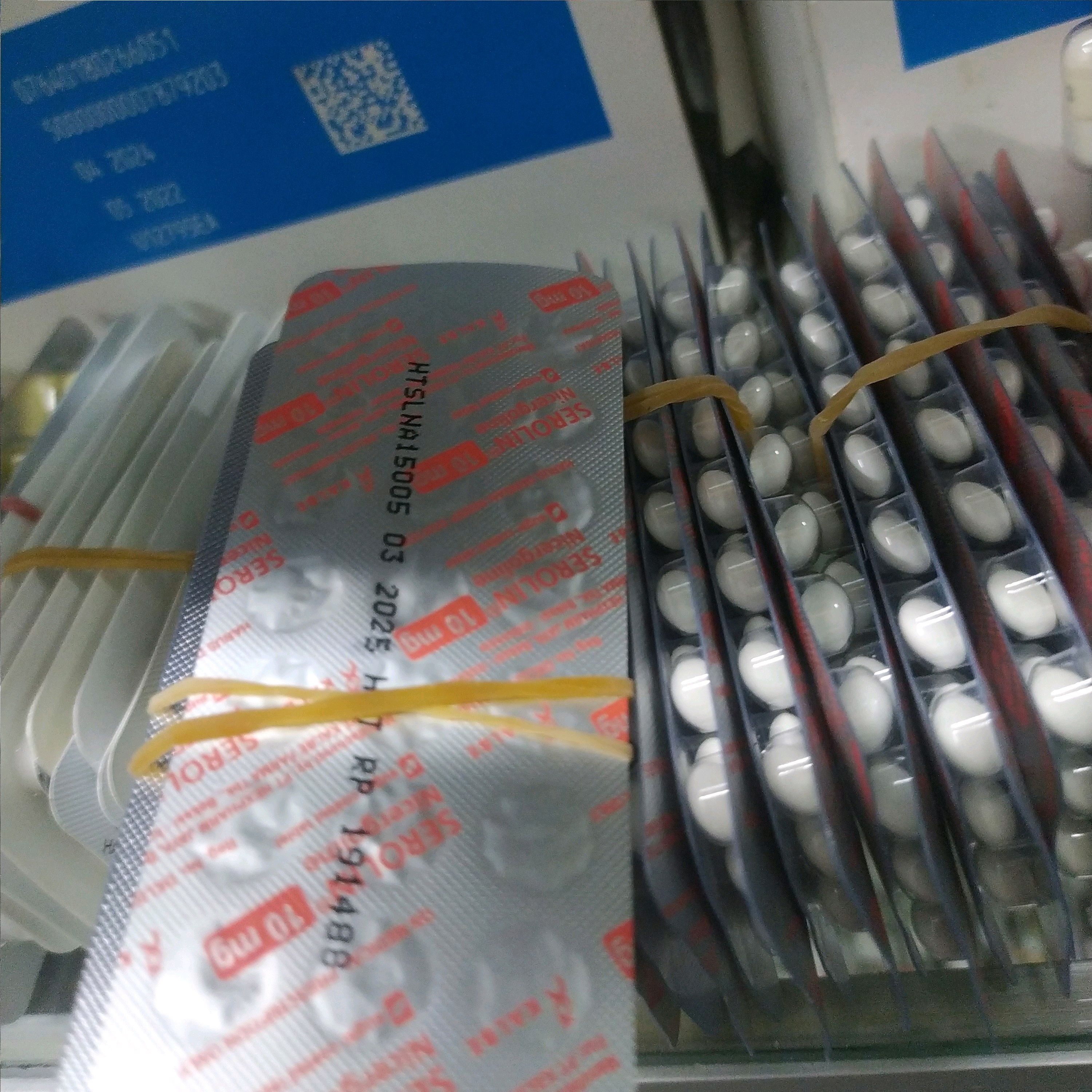 Promo original Serolin 10 Mg Strip Diskon 25% di Seller Link pHarmacy ...