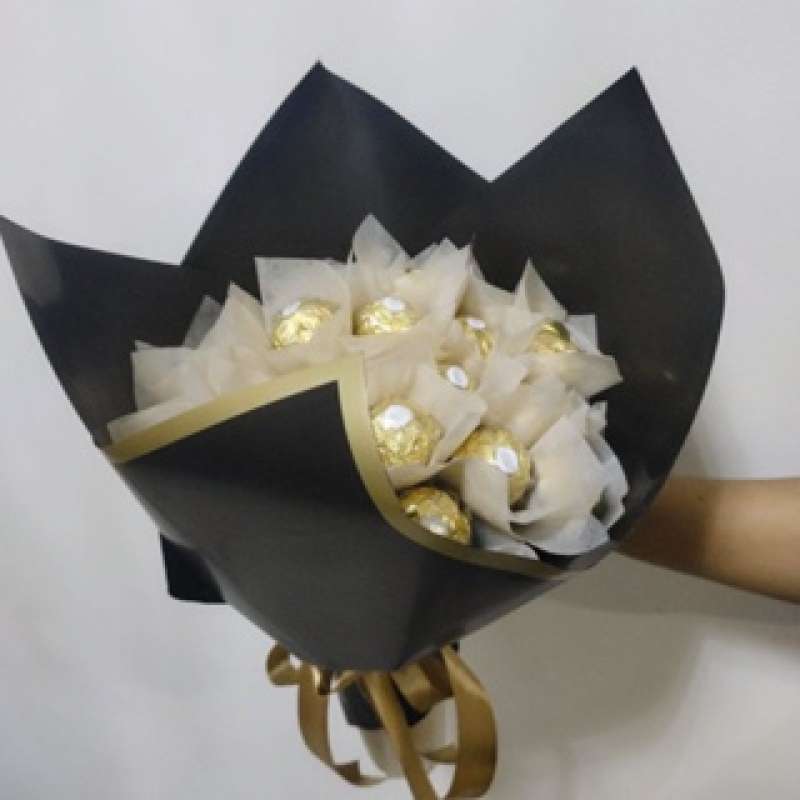 Jual Buket Bouquet Coklat Premium Ferrero Hershey Hadiah Wisuda Ultah ...