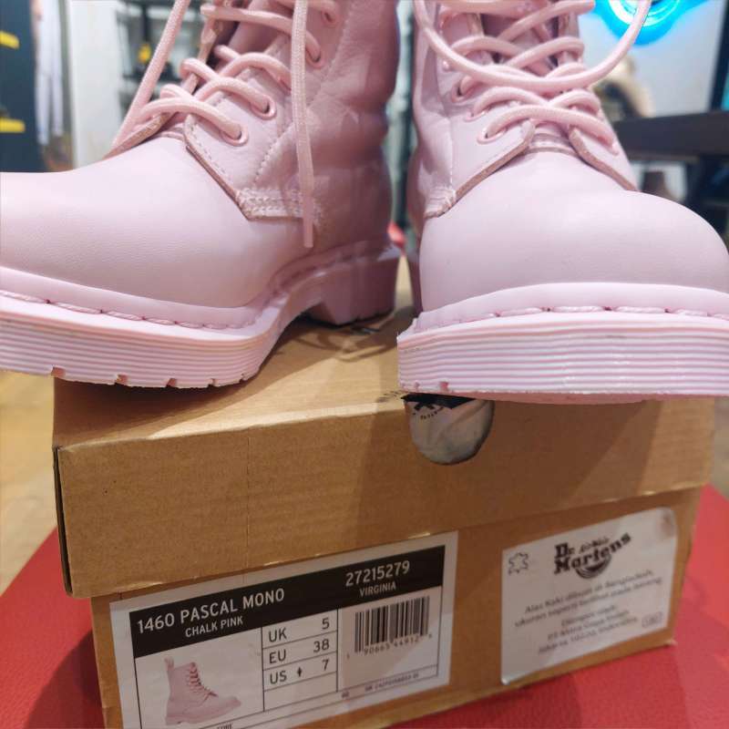 Jual Docmart Dr Martens 1460 All Pink Limited Edition 35 - 41 New ...