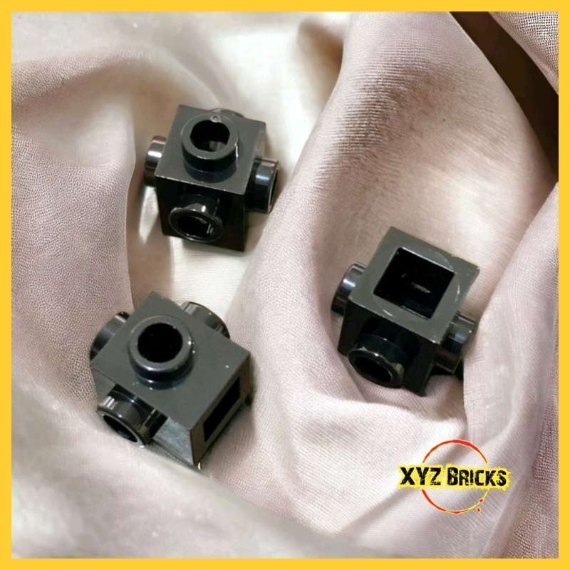 lego brick 1x1 with 4 knobs