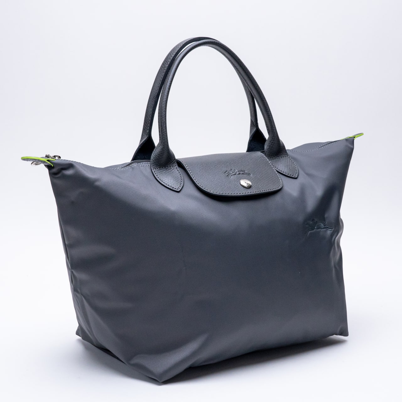 Jual Longchamp Le Pliage Green M Top Handle Bag Graphite Di Seller ...