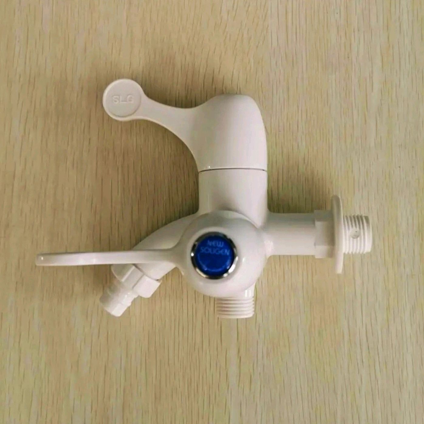 Jual Kran Cabang Double Plastik PVC SOLIGEN - Soligen S26 Hitam di ...