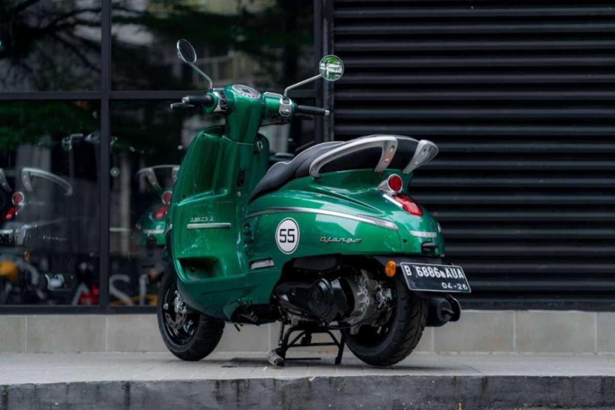 Jual Peugeot Motocycles Django 150 Abs Sepeda Motor - Racing Green [otr ...