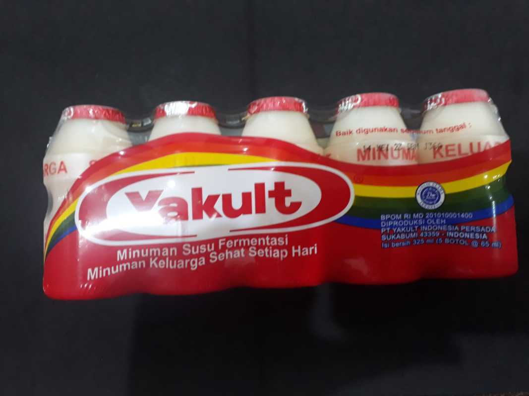 Jual YAKULT 65ML X 5 BOTOL EXP 24 JULI 2023 di Seller rojamart ...