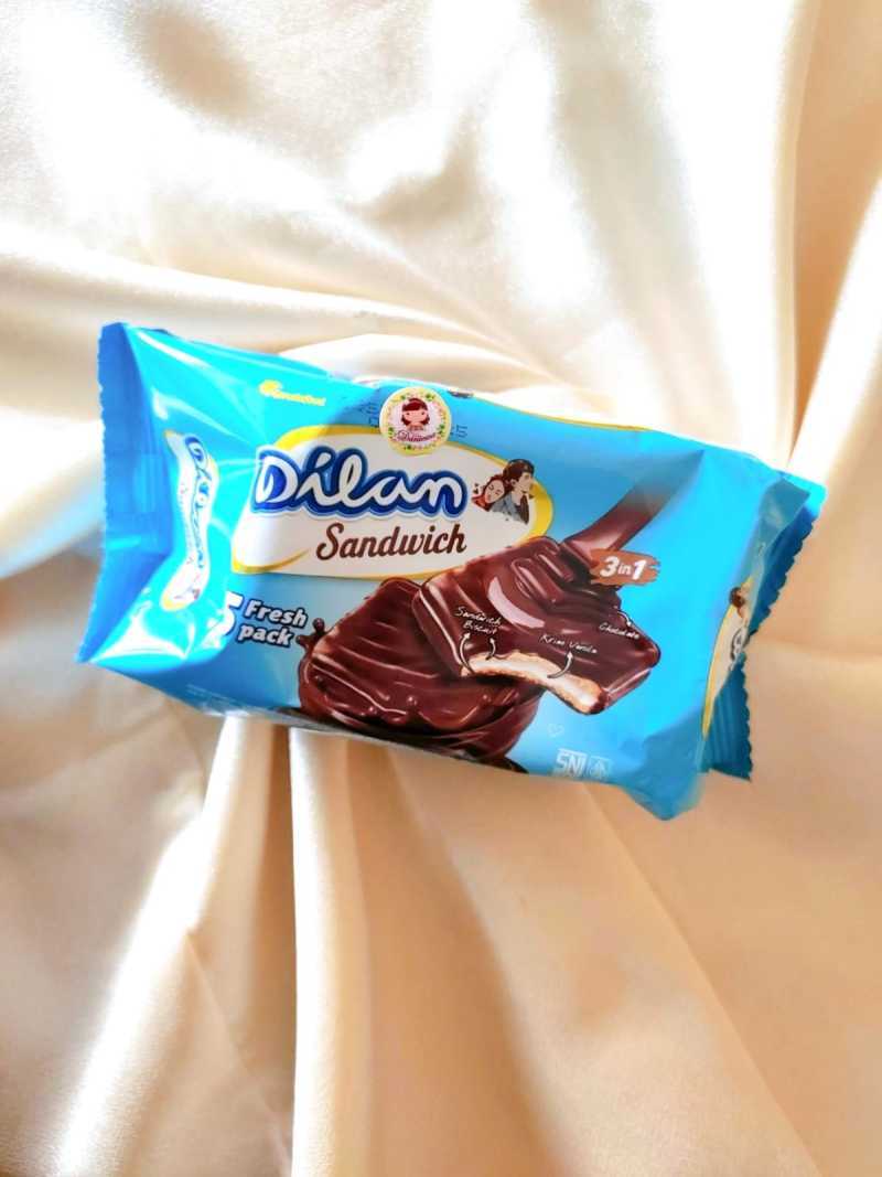 Jual Snack Garuda Gery Chocolatos Wafer Roll Dilan Coklat - Dilan ...