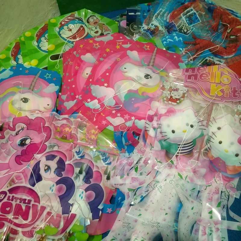 Jual LAYANGAN MINI 20 pcs di Seller SBC esbece - Mijen, Kab. Kudus | Blibli