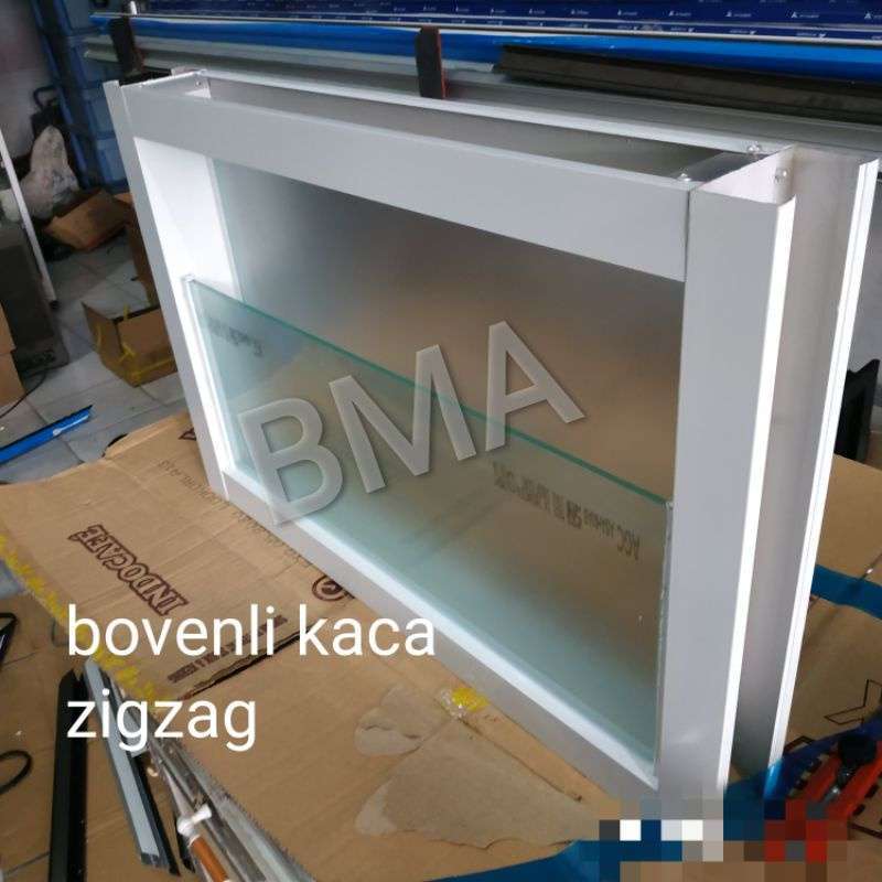 Jual bovenli kaca zigzag 40x60 bouvenly aluminium kaca di Seller Bm ...