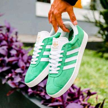 Jual Sepatu Adidas Pria Gazele Green Model Terbaru - Harga Promo ...