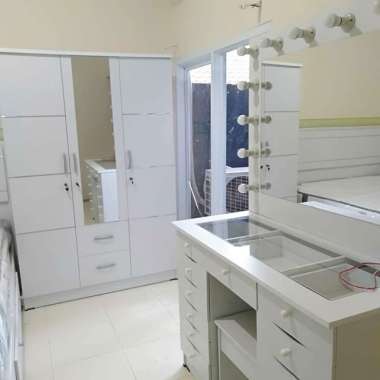 Jual Lemari 3 Pintu Set Meja Rias Original Murah - Harga Diskon ...