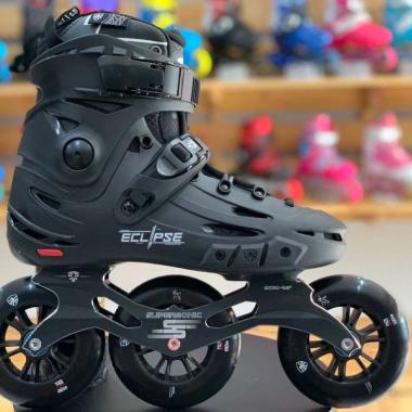 Jual Sepatu Roda Flying Eagle Eclipse Original Terbaru - Harga Promo Murah Mei 2023 | Blibli