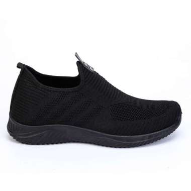 Jual Sepatu Sneaker Pria Hitam Tanpa Tali Model Terbaru - Harga Promo ...