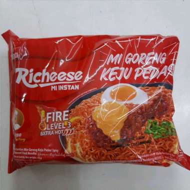 Jual Richeese Mie Goreng Keju 74g di Seller Mahkota Frozen Food - Kota ...