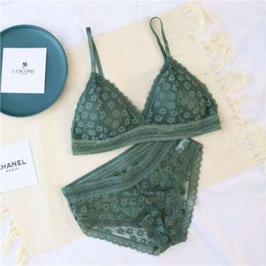 Jual Bh Segitiga Tanpa Kawat Model Terbaru & Kekinian - Harga Diskon ...
