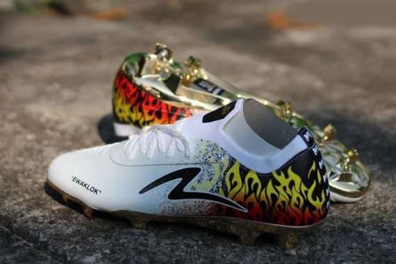Jual Sepatu Bola Specs Accelator Original Terbaru - Harga Promo Murah ... Jual Sepatu Bola Specs Accelator Original Terbaru - Harga Promo Murah ...